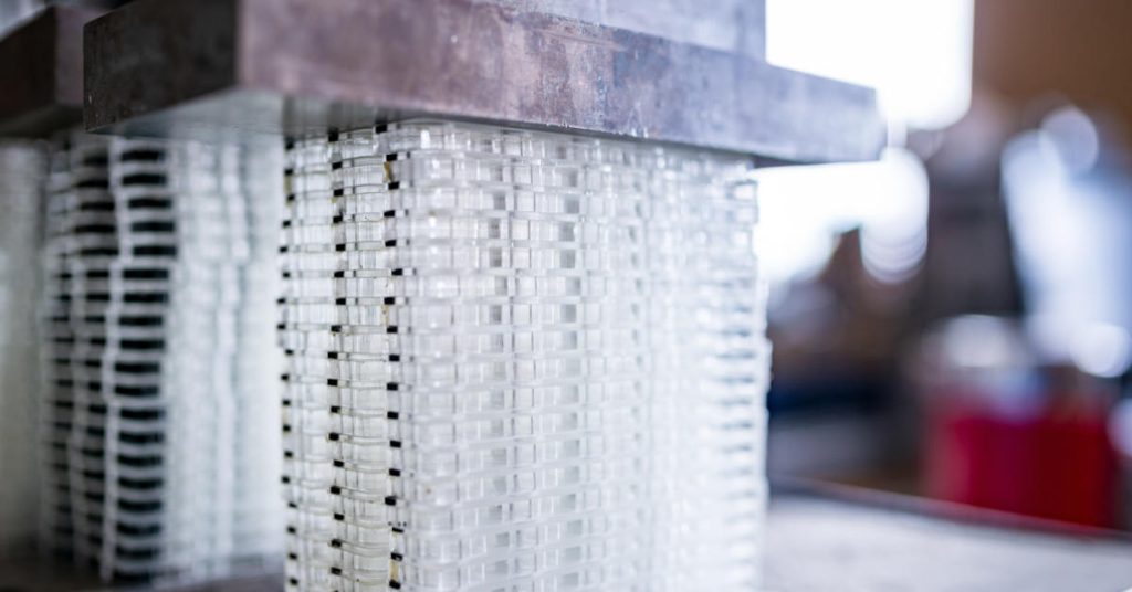 3D Printed Glass Bricks: MIT's Innovative Project